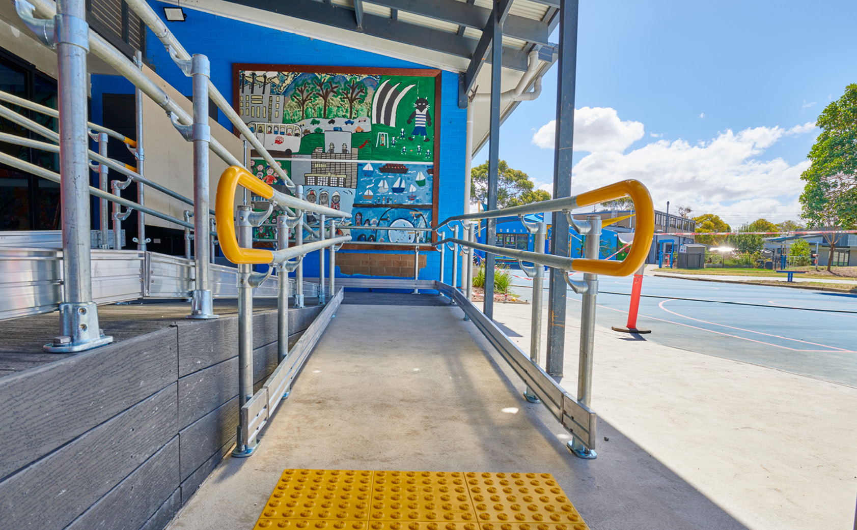 5 Common Pitfalls That Make Ramps Non-Compliant - Moddex